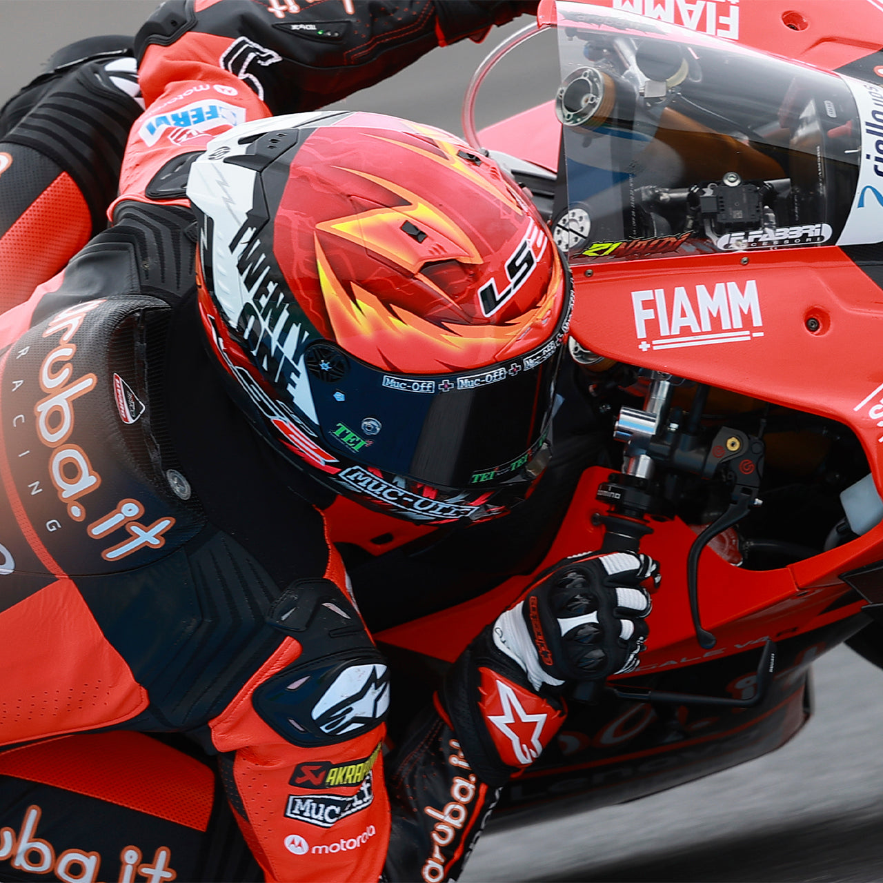 Helmets – Vale Moto Training